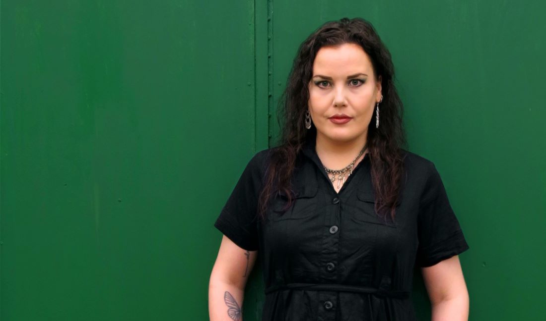 Hanna-Riikka Kuisma kirjoitti realistisen romaanin huumemaailmasta ...